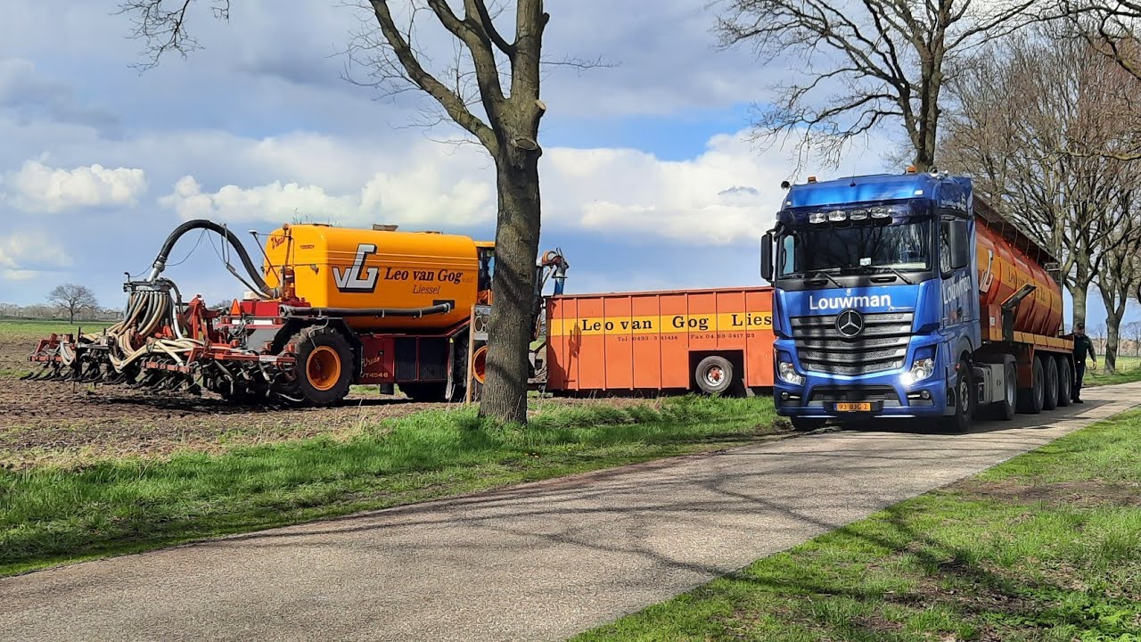 Injecting slurry 2021 | Vredo VT4546 + Mercedes | Leo van Gog ...