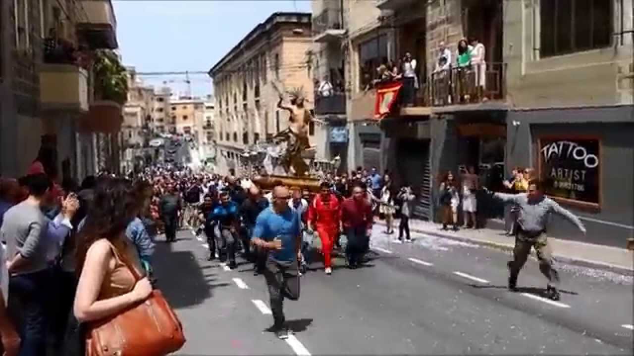 Malta - Easter Sunday in Bormla / Wielkanoc Bormla Malta - YouTube