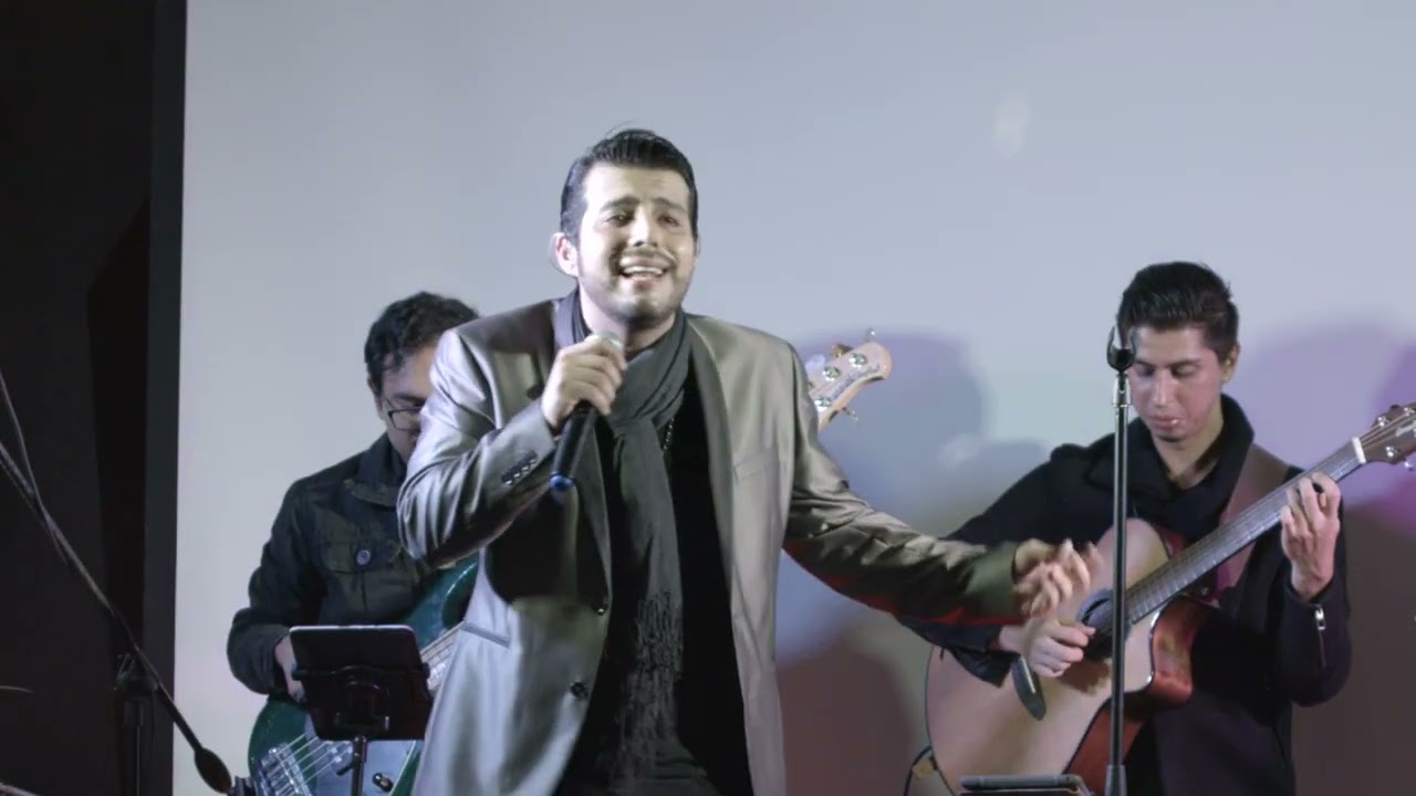 David Ruiz Jr. LIVE in Grand Casino, Costa Rica - YouTube