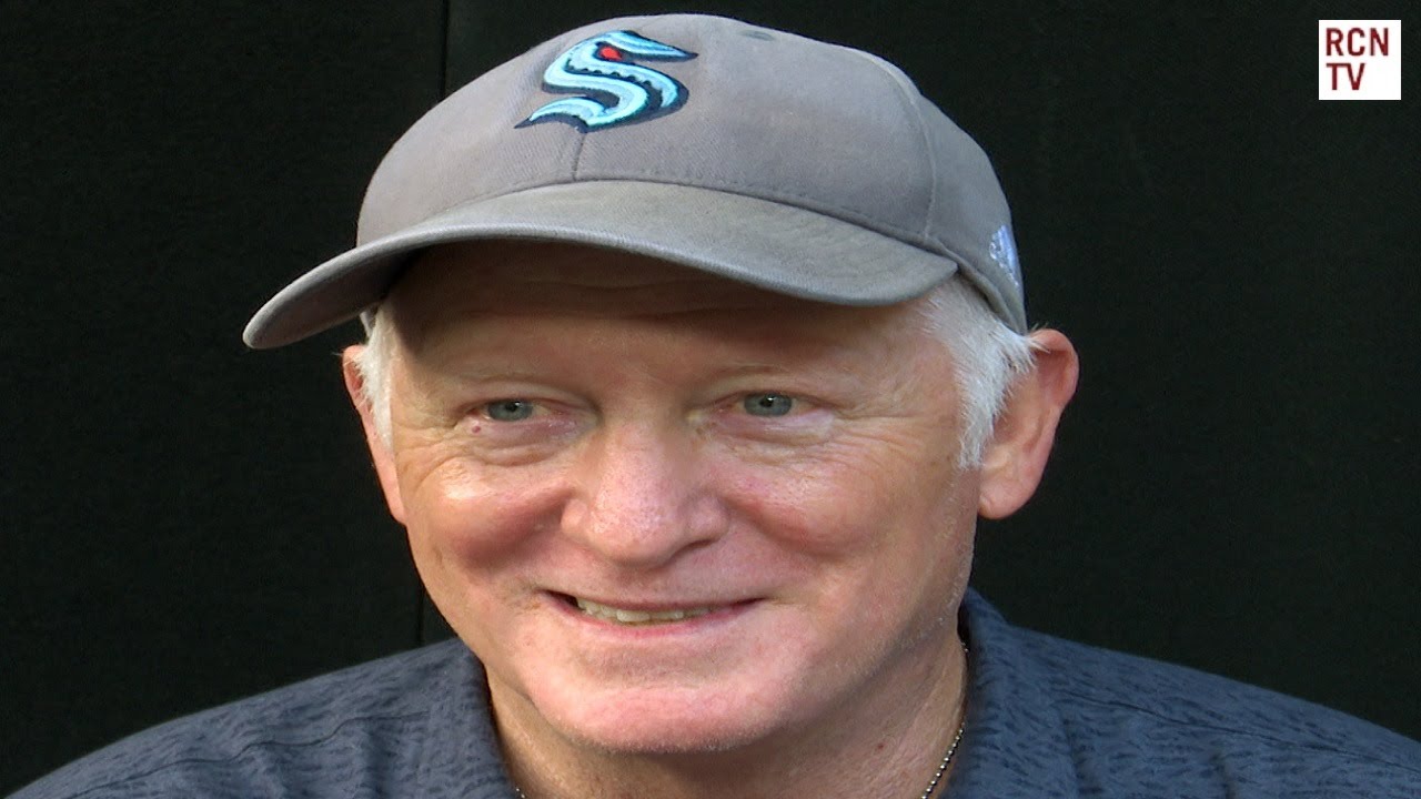Flight Of The Navigator Puppeteer Tim Blaney Interview - YouTube