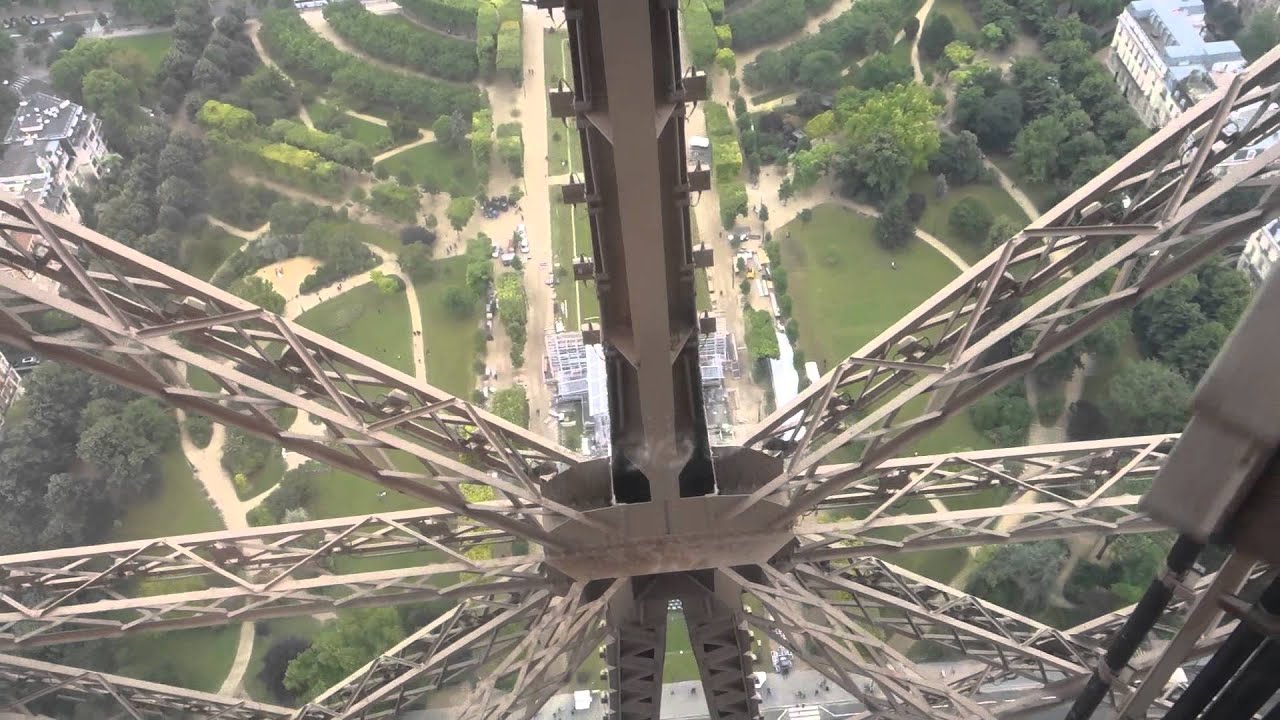 Eiffel Tower elevator to third (top) level - YouTube