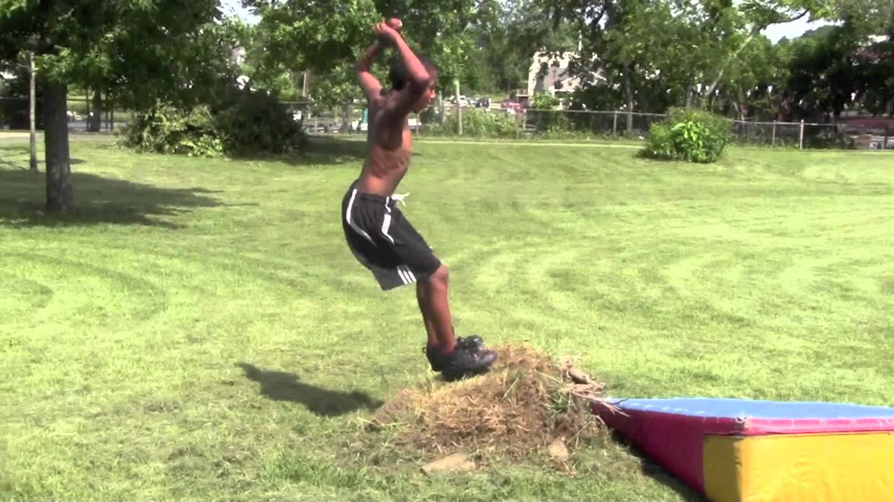 Front flip fail - YouTube