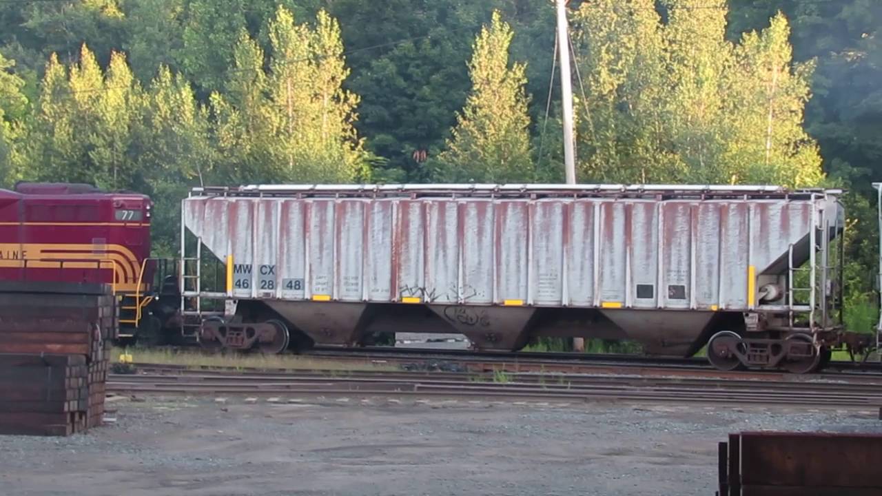 [GRH] "Smoke Belcher" (#319) and B&M #77 working together @ East ...