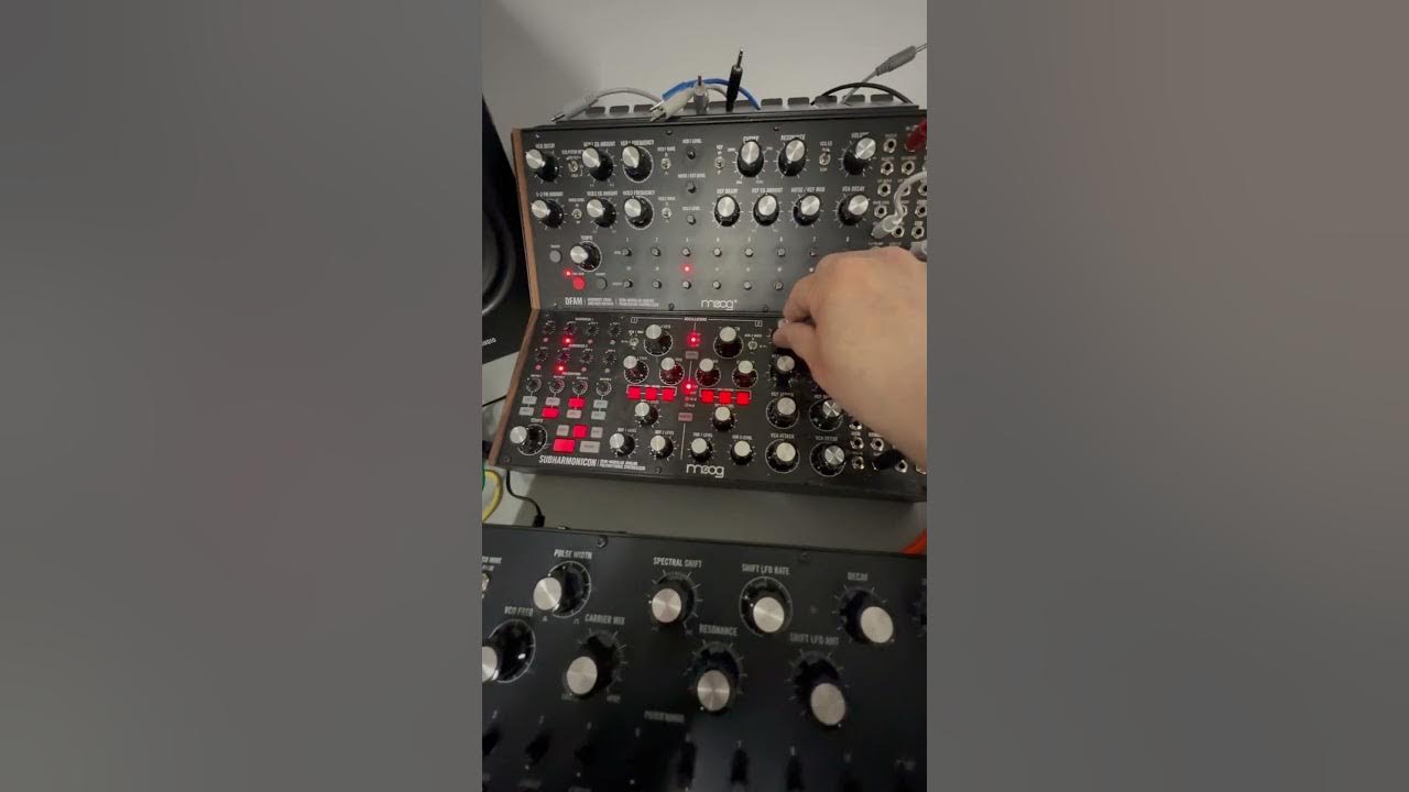 Jam using the Moog Sub Harmonicon and DFAM. #semimodular #synthjam #electronicmusic - YouTube