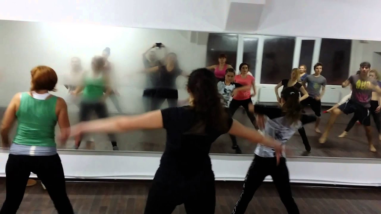 Julia Sandu / Black&White Dance Center - YouTube