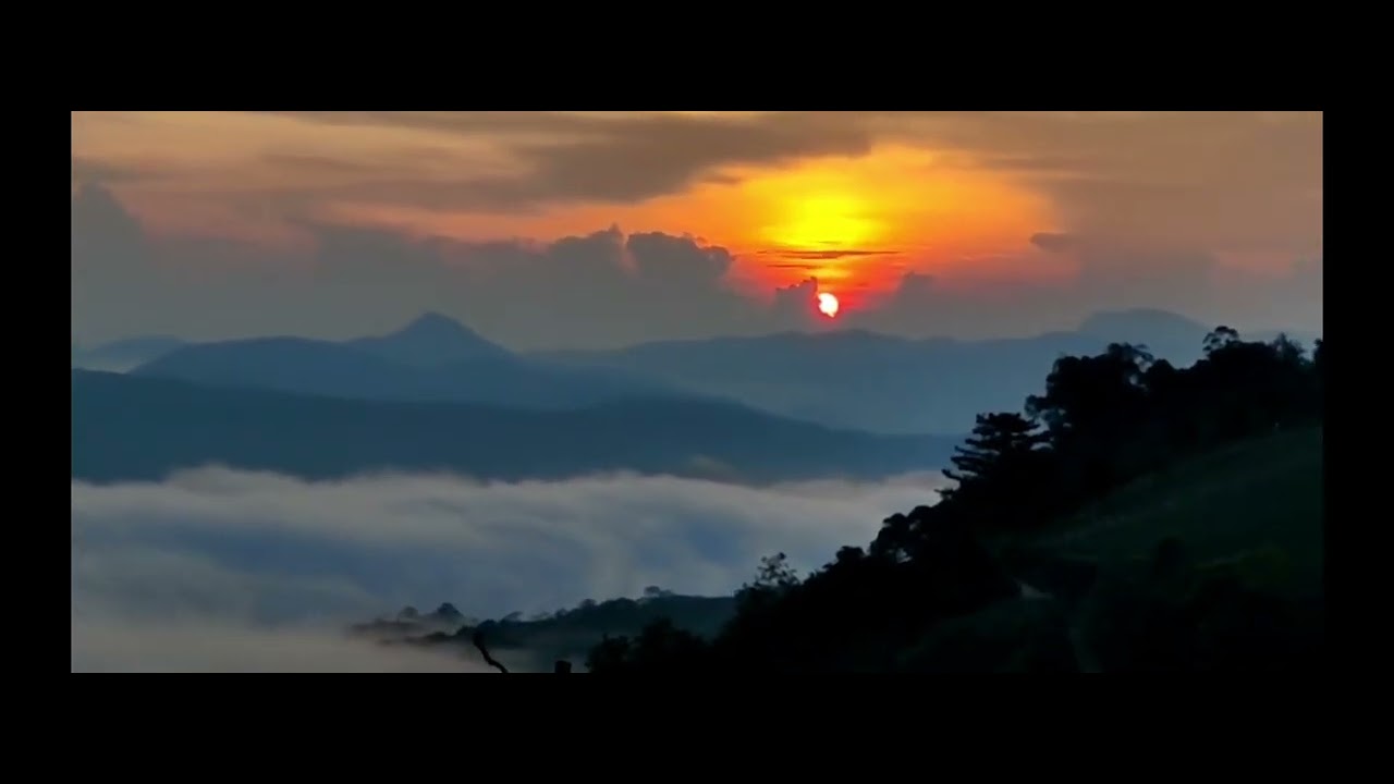 cloud hunting at Dalat - YouTube