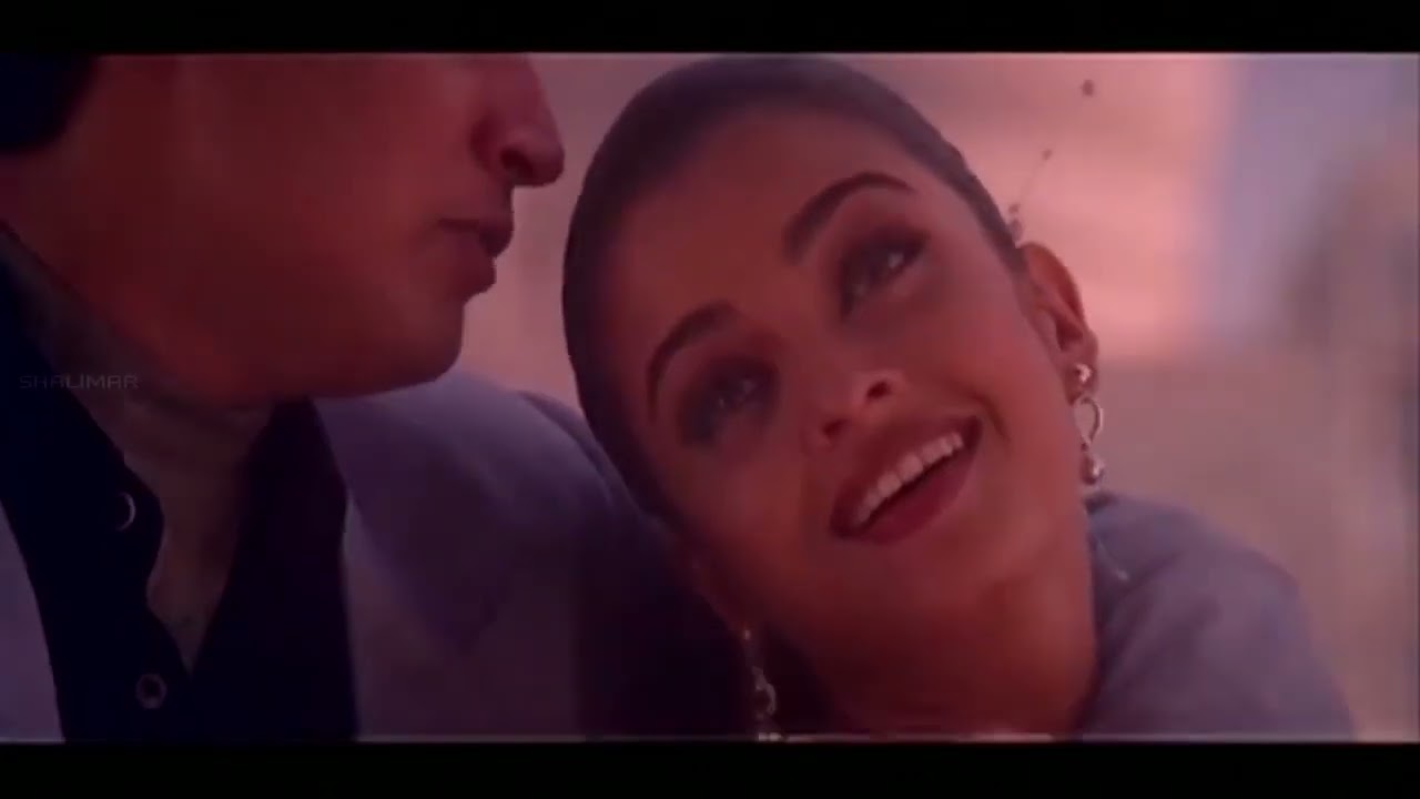 Jeans movie song- Poovullo daagunna(Telugu) - YouTube