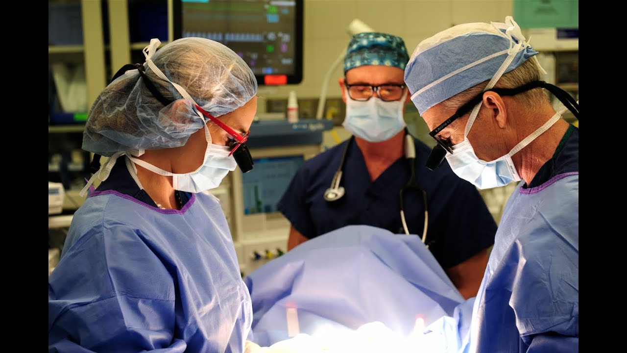 Re-operation with Dr. Nicol Bush & Dr. Warren Snodgrass - YouTube