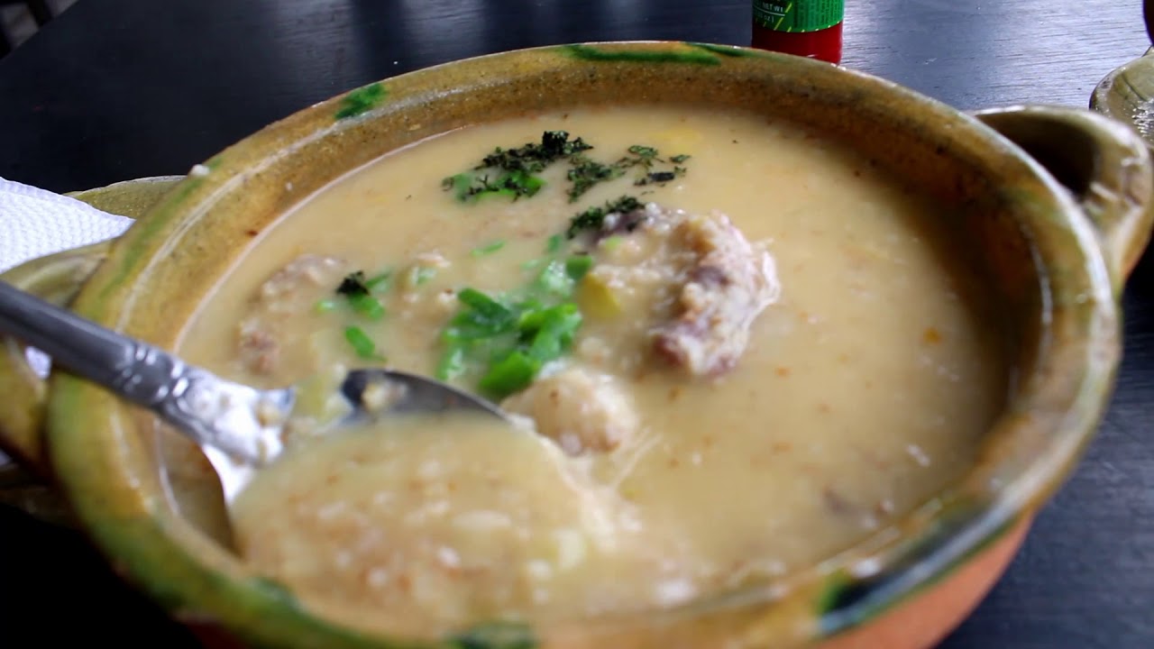 Traditional Street Food in Cuenca, Ecuador at "La Morenita" - YouTube