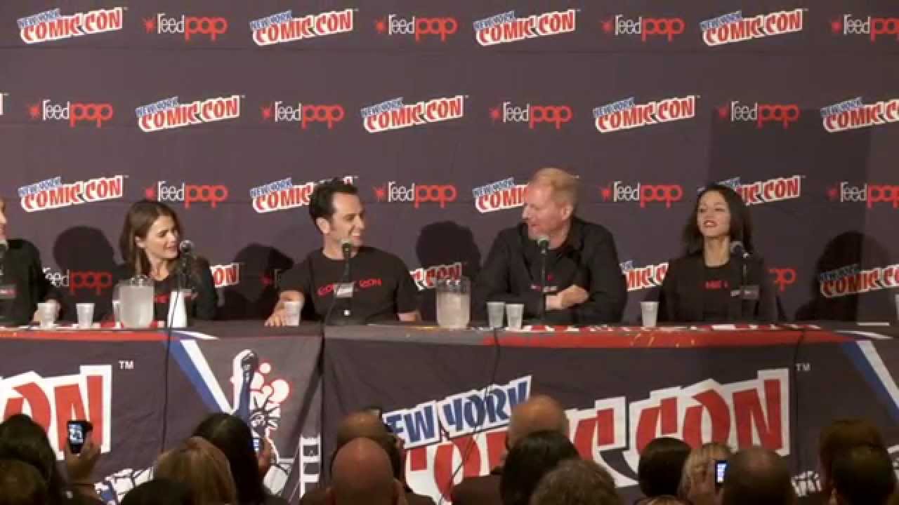 The Americans | NY Comic-Con: Stan | FX - YouTube
