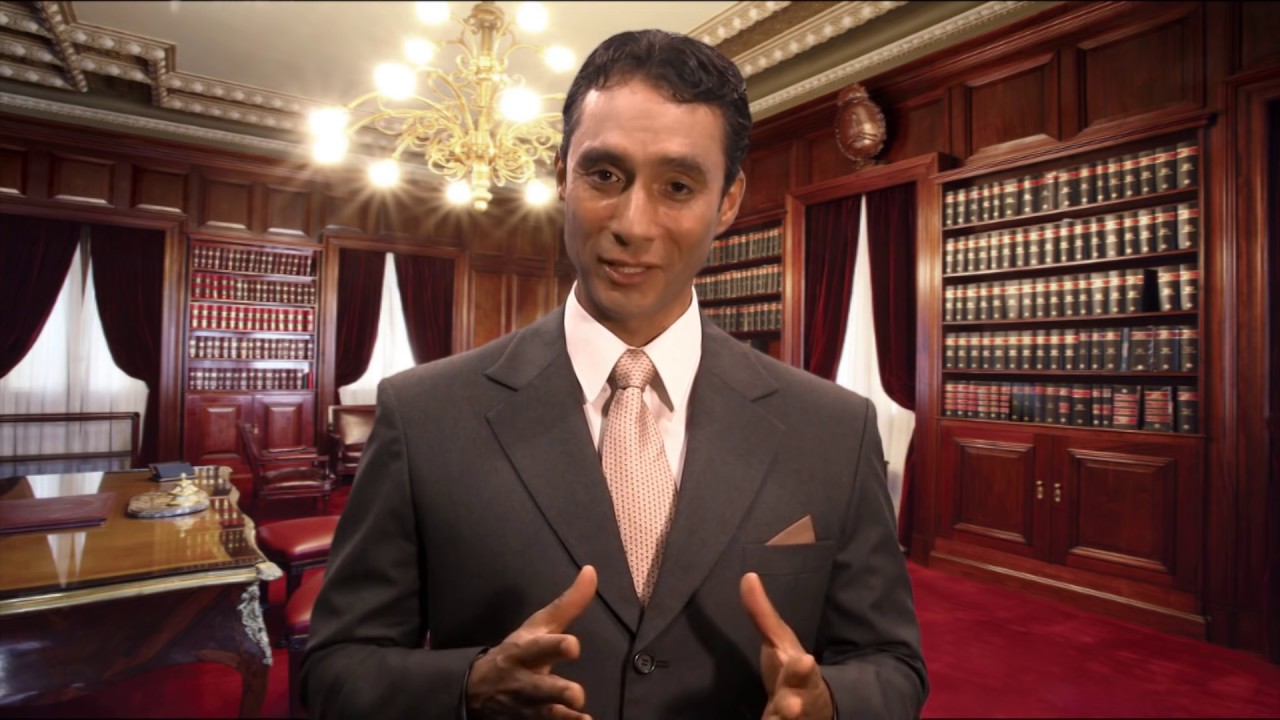 Spanish Manners and Etiquette: In the elevator - YouTube