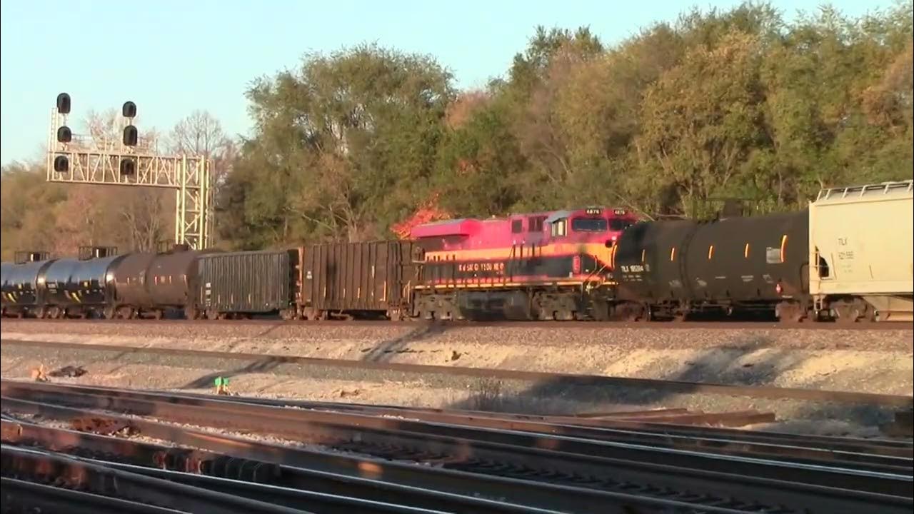 NS 32N with NS 4174, NS 9424, and KCSM 4876 at the ROYER Signal in Lafayette, Indiana - YouTube