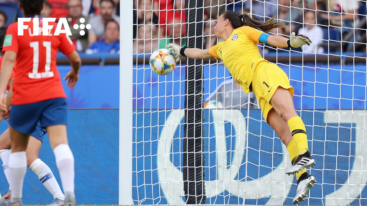 🙅‍♀️🧤 INSANE SAVES from the 2019 Women's World Cup! - YouTube