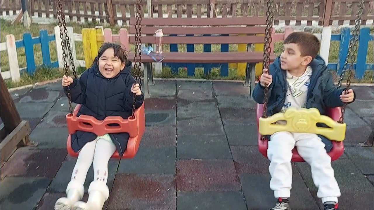 Park Videoları | park videosu |Aybüke ve Eren ile parkta eğlenceli oyun ...