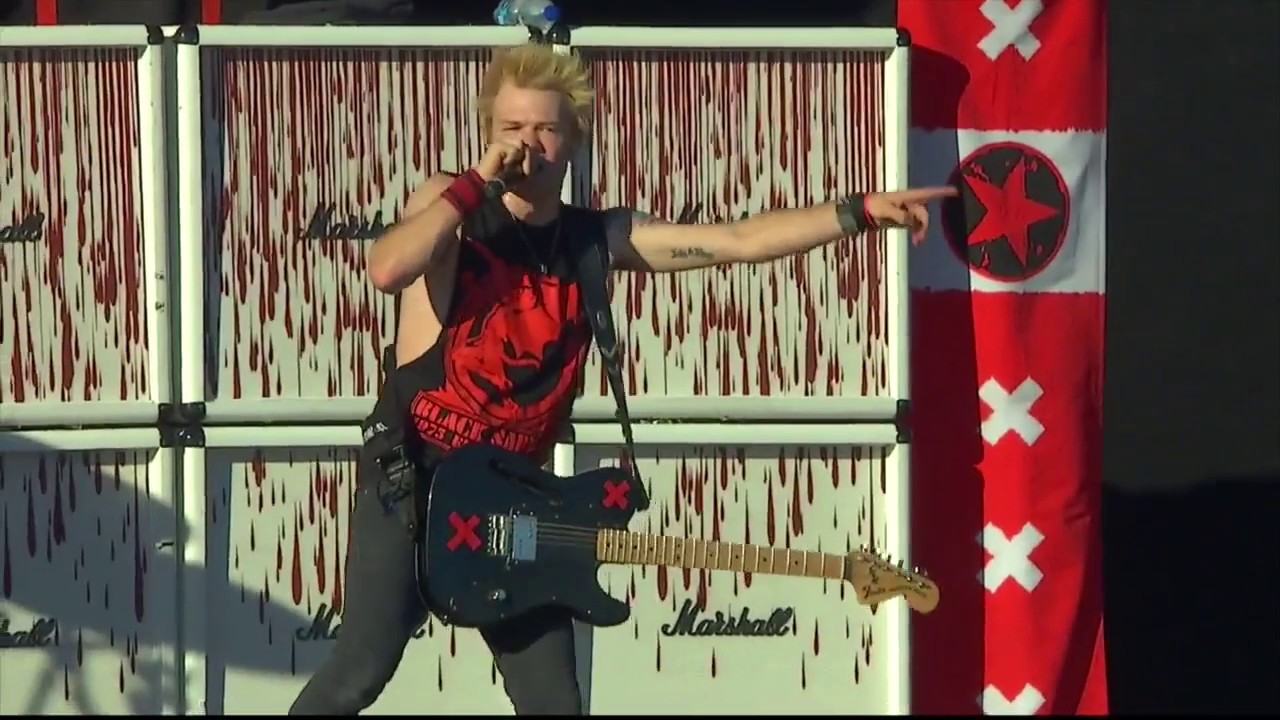Sum 41 - In Too Deep (Live) I-Days 2017 HD - YouTube