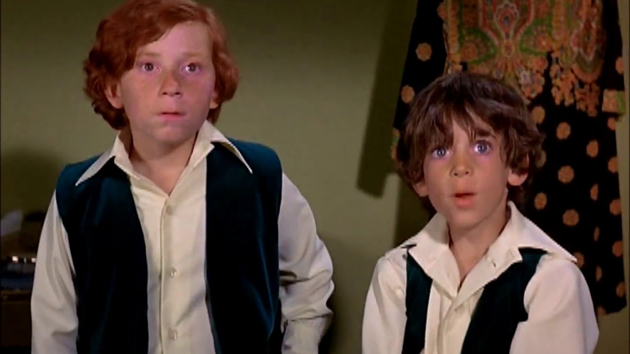 Jeremy Gelbwaks - Chris Partridge - YouTube