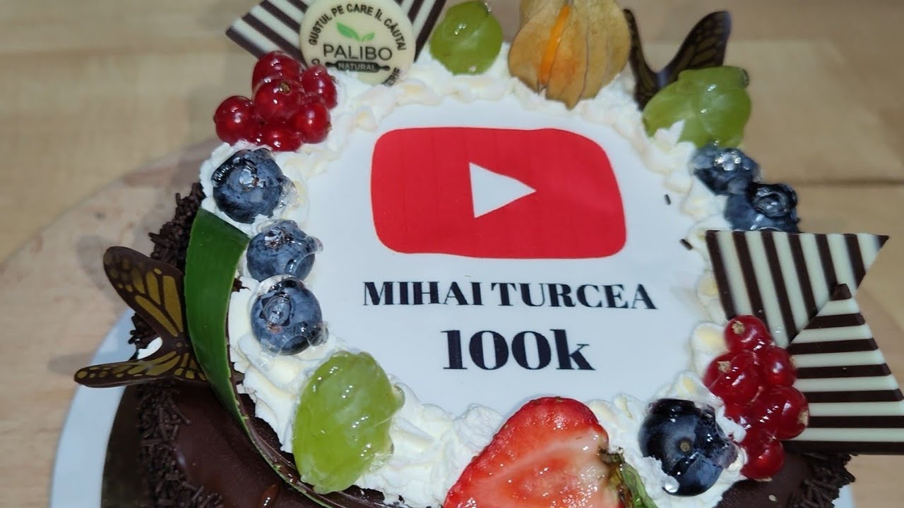 AM PRIMIT BUTONUL DE ARGINT DE LA YOUTUBE 🎂SURPRIZE🎉SURPRIZE🍾 - YouTube