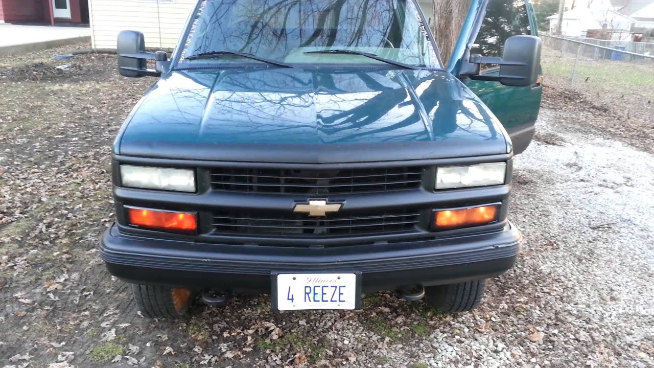 Short vid cold start 96 z71 - YouTube