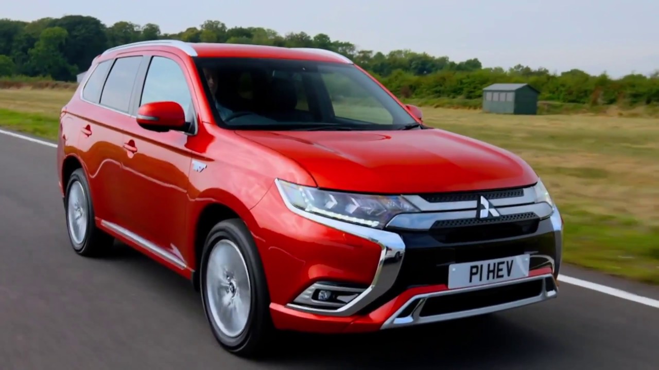 2019 Mitsubishi Oulander PHEV Driving video - YouTube