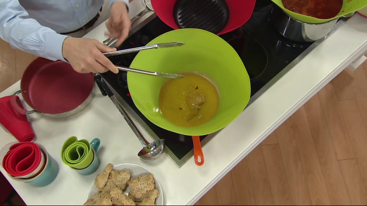 Frywall Set of 2 Silicone Splatter and Spill Stoppers on QVC - YouTube