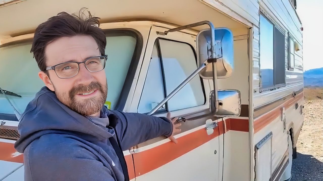 Cheap Van Life Living: Living in a Van or RV on Less Than $900 Per ...