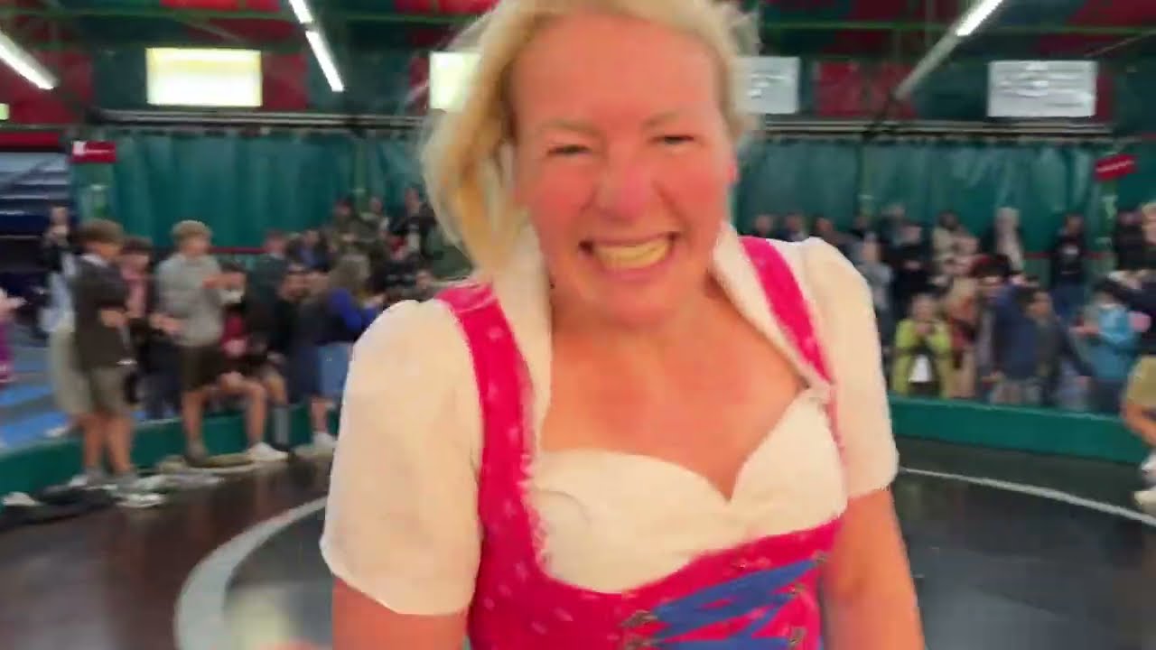 TEUFELSRAD DAMEN / SEXY GIRLS RIDE 6 / OKTOBERFEST MÜNCHEN 2022 ...