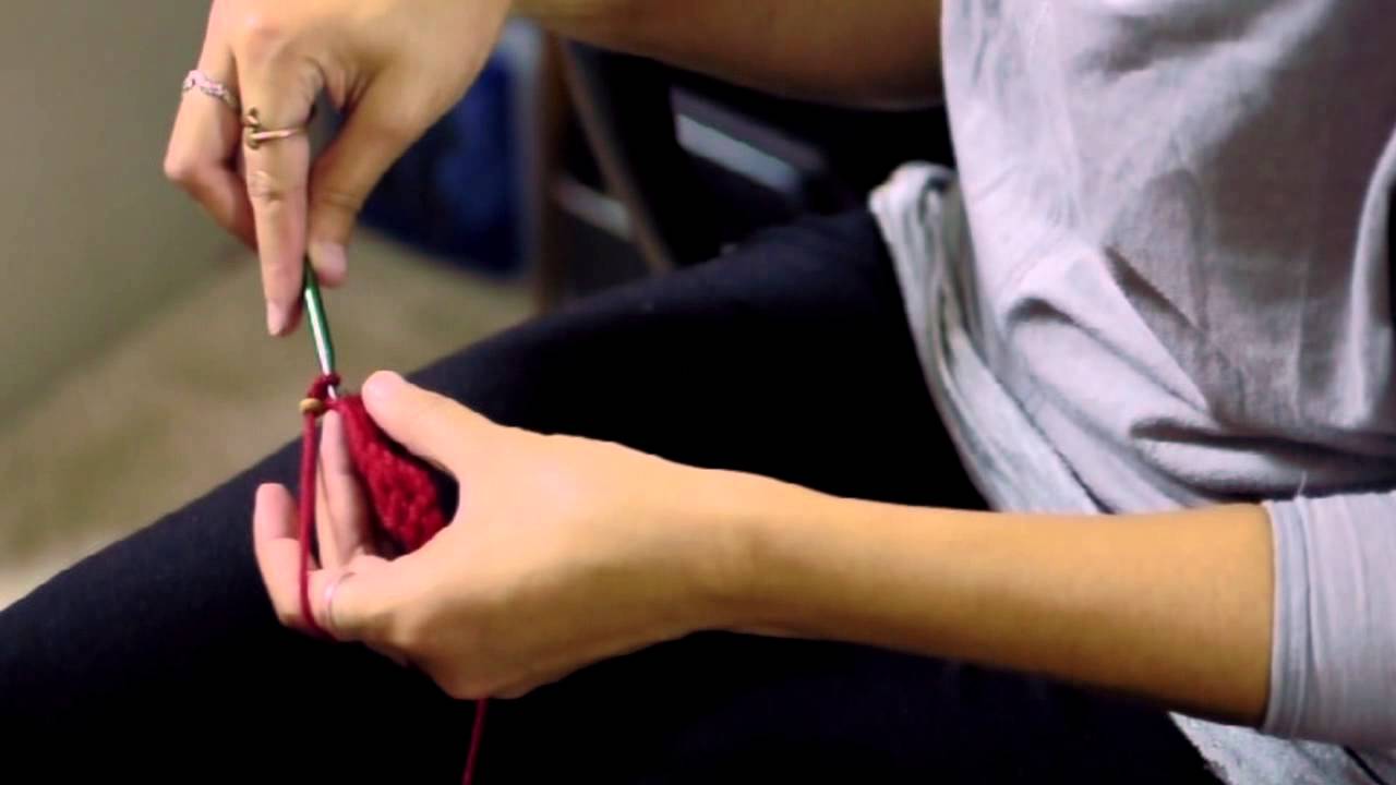 How to Crochet a Beaded Edging : Crocheting for Beginners - YouTube