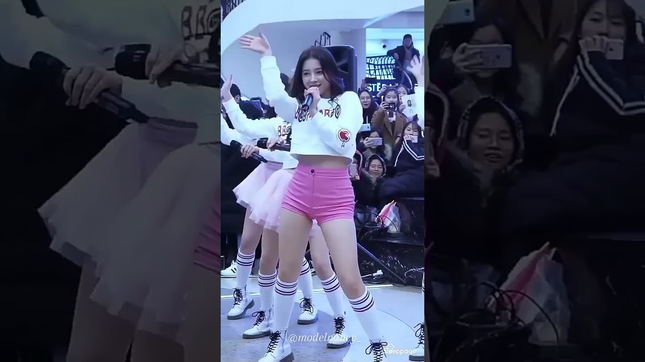 Nancy Momoland Dance | Momoland Boom Boom Dance #nancy #newtoyou - YouTube