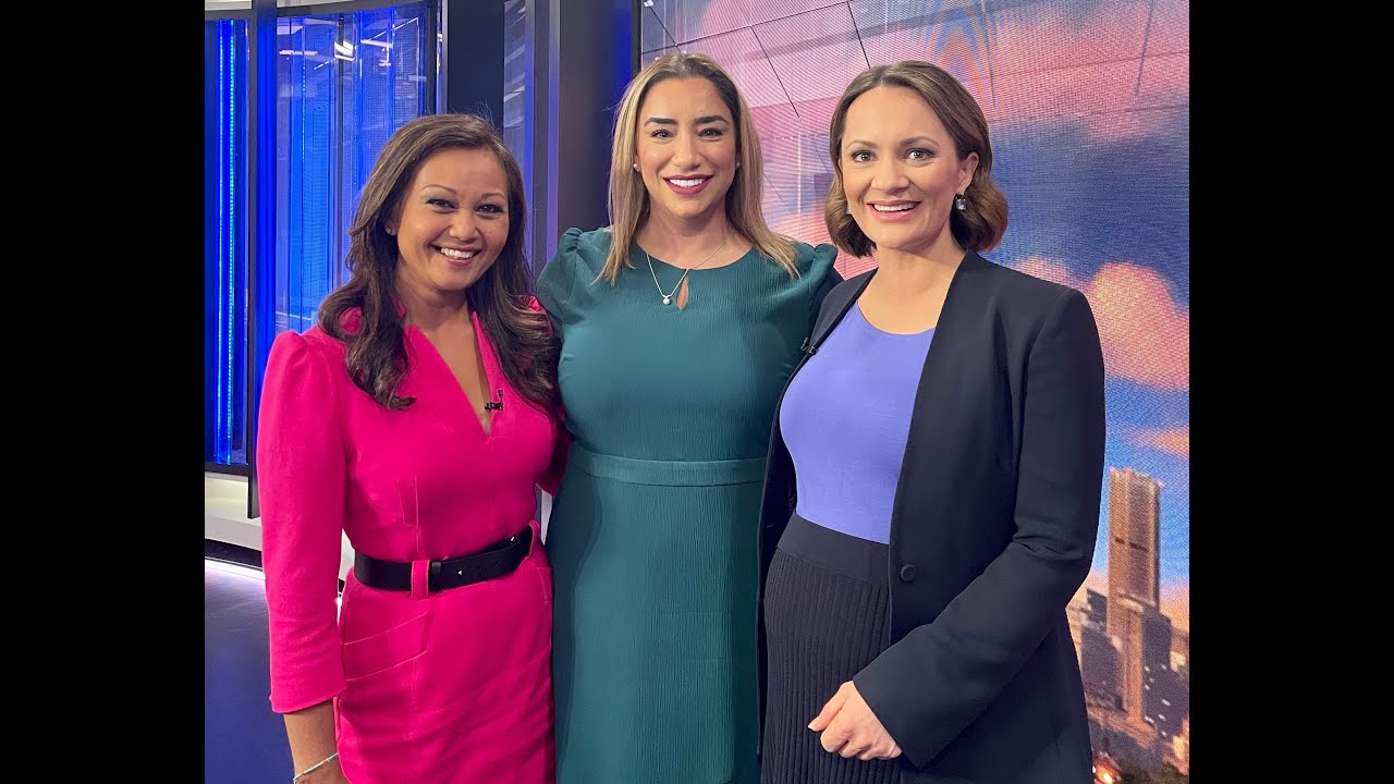 ABC Weekend Breakfast News Kathrine Peereboom - YouTube