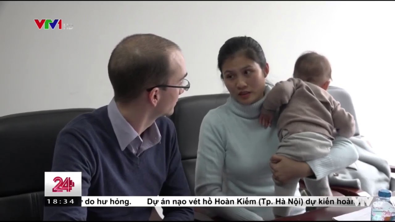 DANIEL HAUER VÀ VỢ ĐÃ ĐẾN LÀM VIỆC VỚI CƠ QUAN CHỨC NĂNG SAU VỤ XÚC ...