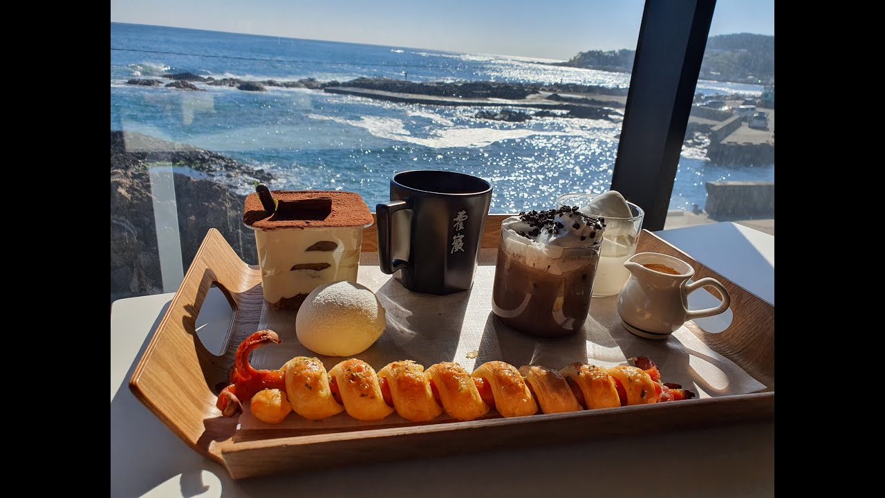 (Ocean view cafe) SEAWEED BASALT CAFE&GALLERY/곽암아트카페갤러리 - YouTube