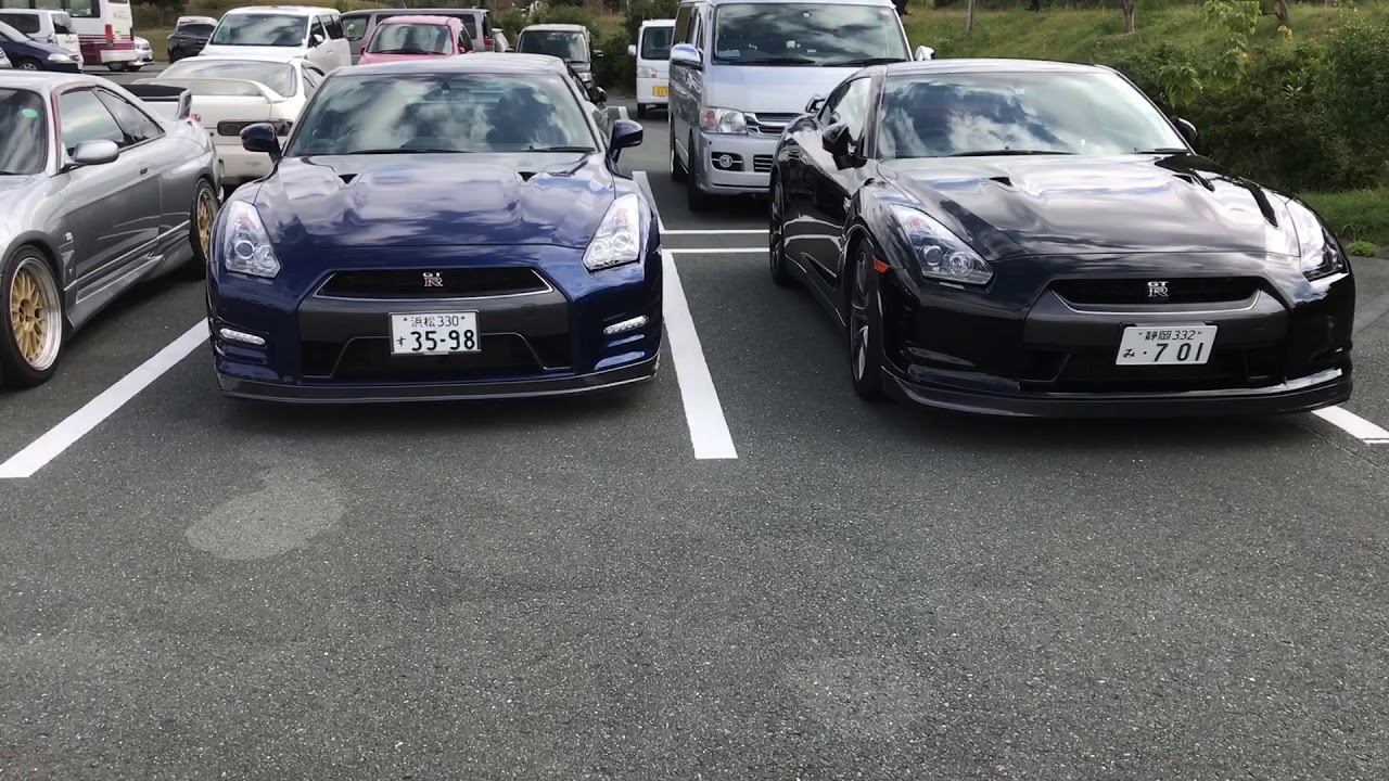 SKYLINE R34 R33 R32 GT-R R35 - YouTube