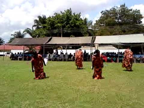 Dancing to the beat of Kete drums (Pt. 1) - YouTube