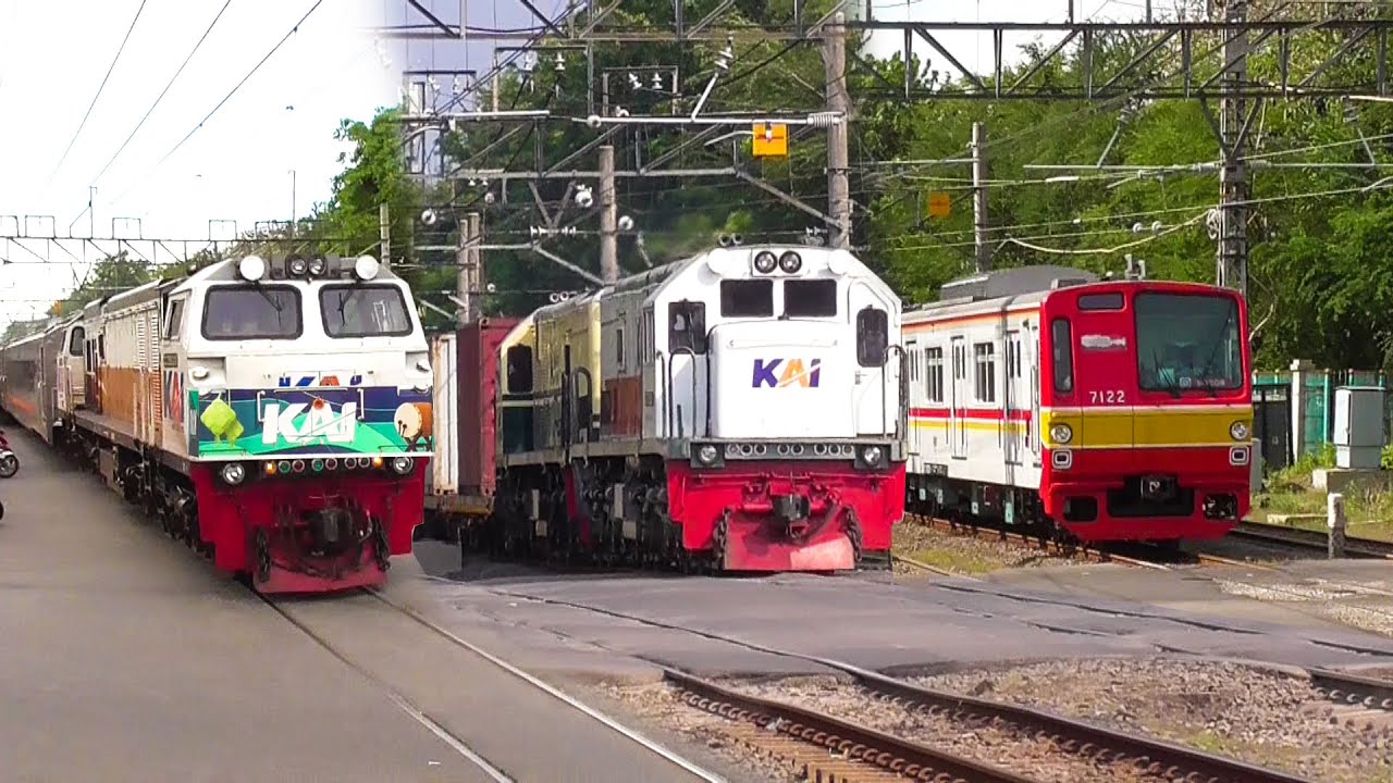 SERU BANGET..! Beginilah Suasana Kereta Diperlintasan Rajawali Sebelum ...