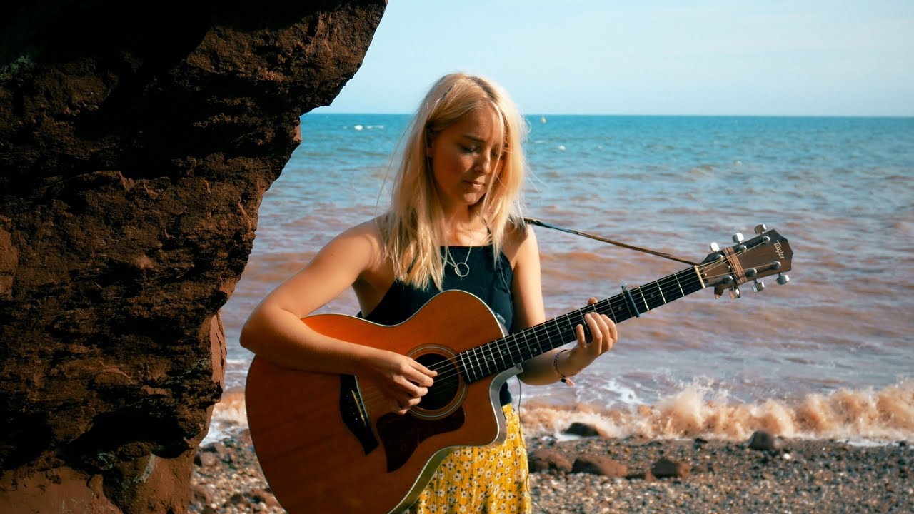 Kitty Macfarlane - Go Your Way live at Sidmouth Folk Festival 2019 ...