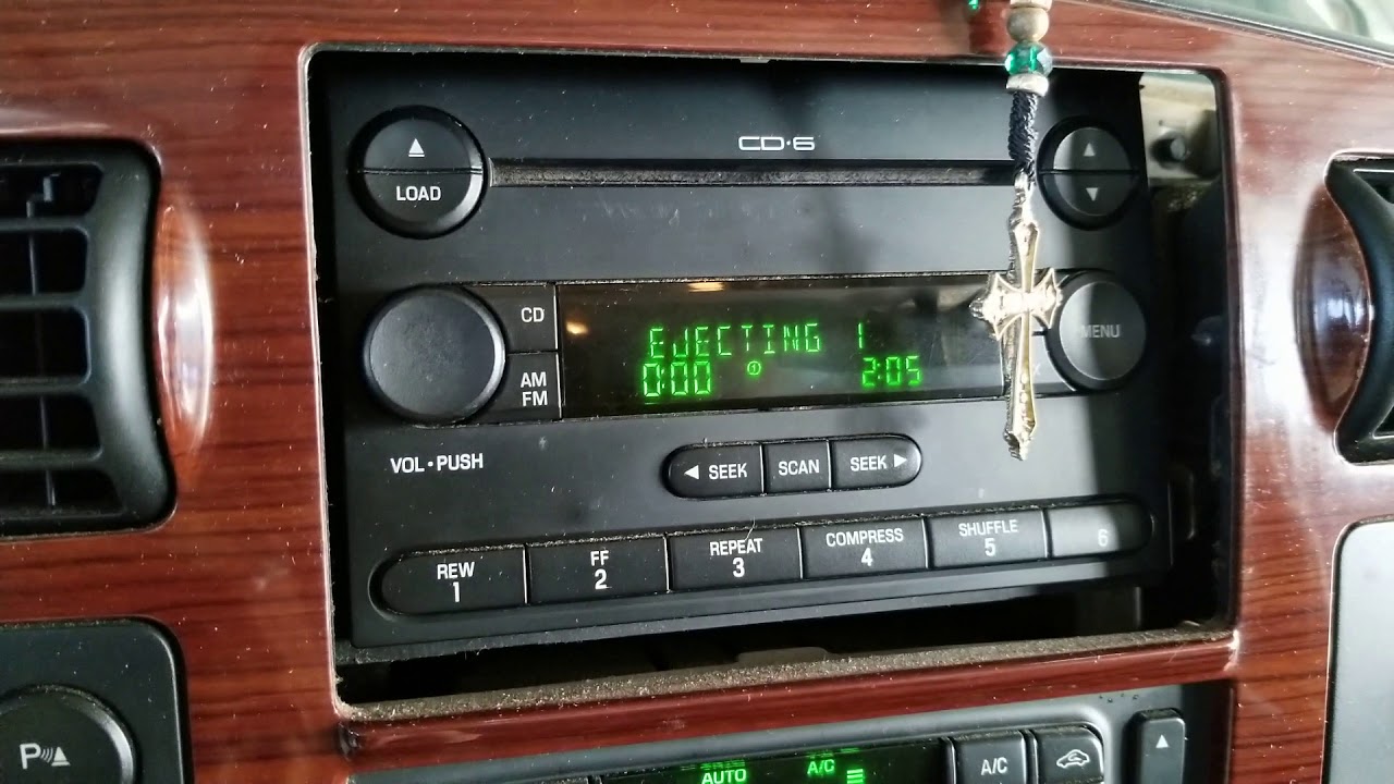Ford f 250 radio fully functional - YouTube