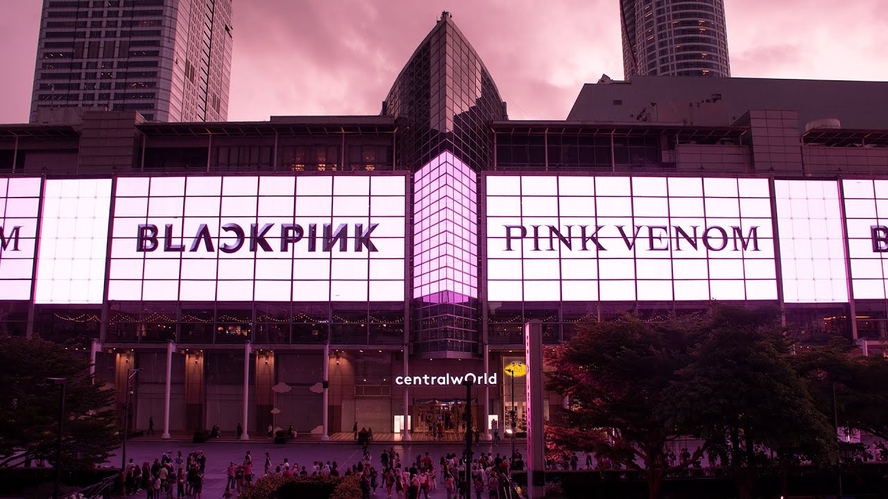 ‘Light Up The Pink’ at The Panoramix@CentralWorld - YouTube