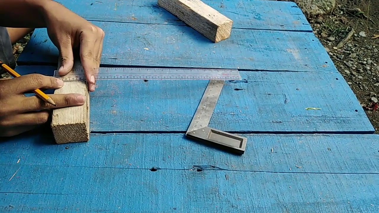 CROSS HALF LAP JOINT - YouTube