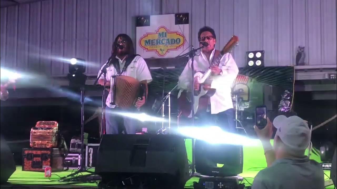 Ruben de la Cruz y su Conjunto ft. Ruben Garza at Tejano Spring Break. S.A., Tx. 19 Mar 2022 ...