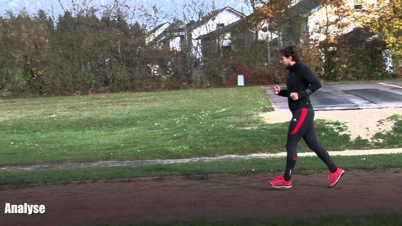 Running drills - Lauf-ABC: Anfersen links - Run Faster - Speed Training ...