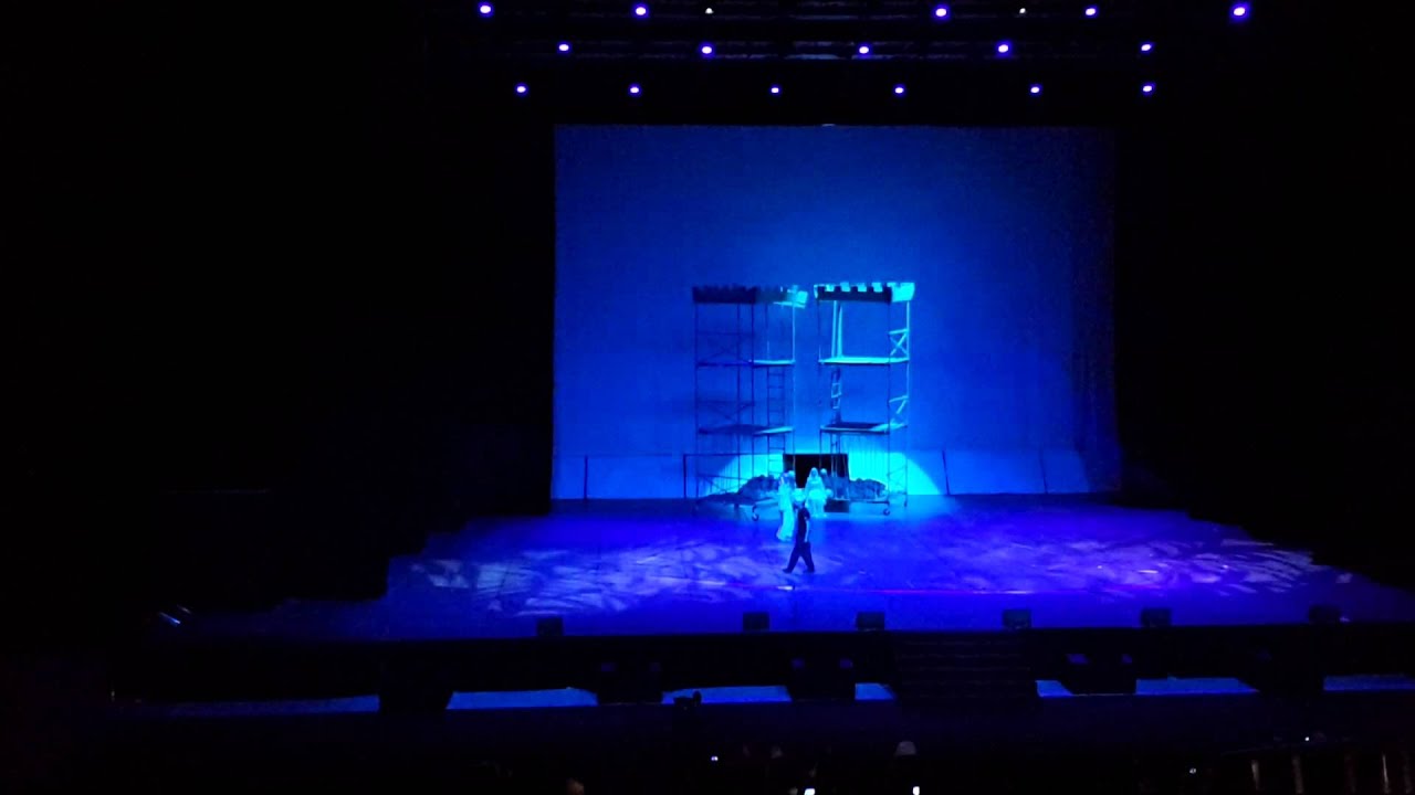 zénith 2015 spectacle Constantine - YouTube