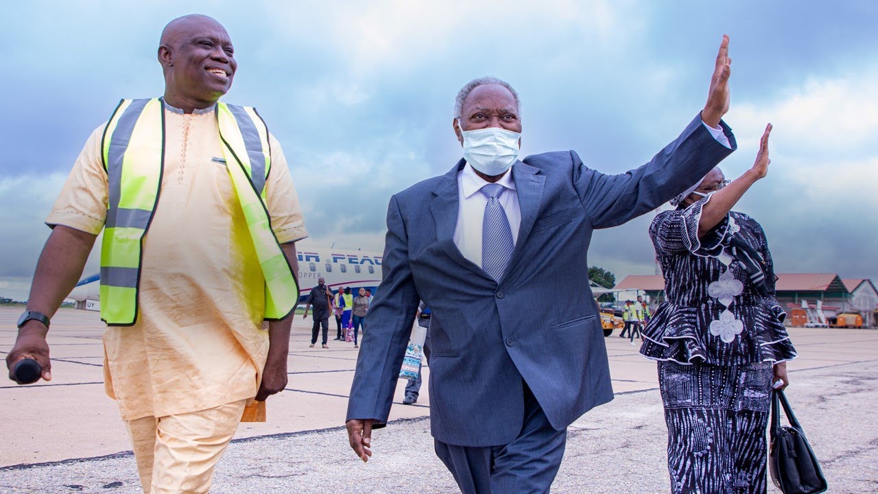PST & MUMMY KUMUYI ARRIVE AT JALINGO FOR GLOBAL CHURCH WORKERS ...