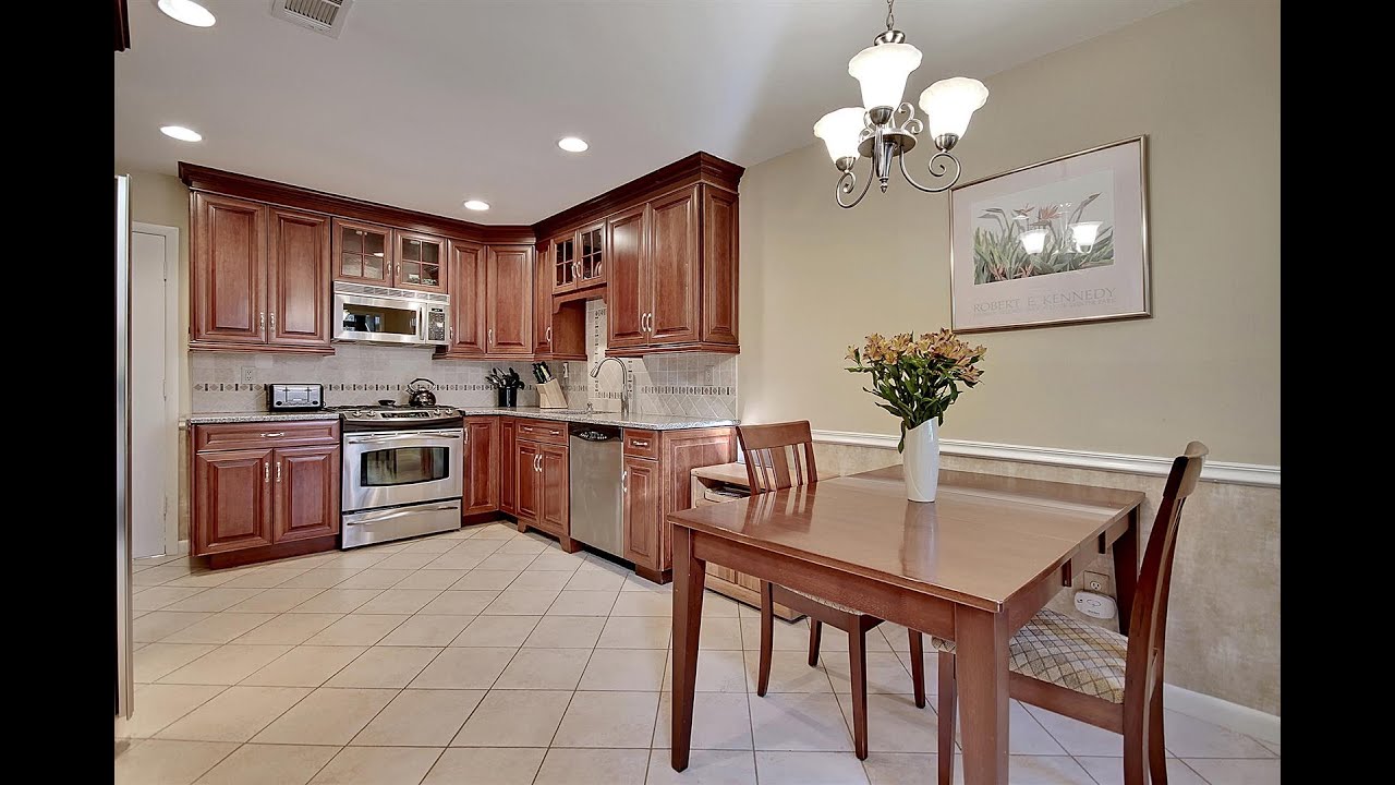 Video Tour of 26 Windmill Dr, Windmill Pond, Morristown, NJ - YouTube