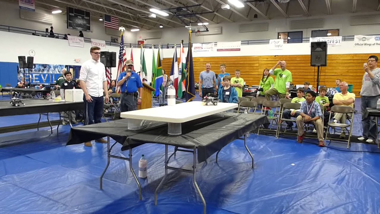 2014 Robofest Jr Sumo Quarter 1 - YouTube