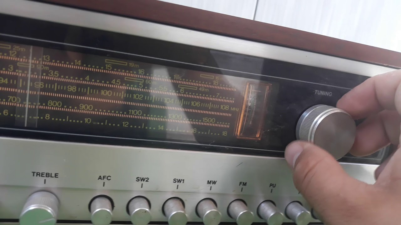 receiver phillips 795 - YouTube