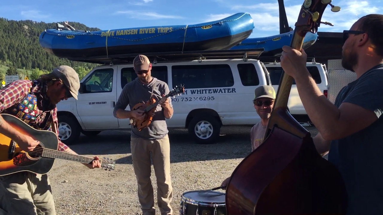 One Ton Pig Food Truck Jam at Buffalo Bill's in Hoback Junction 5.27.20 ...