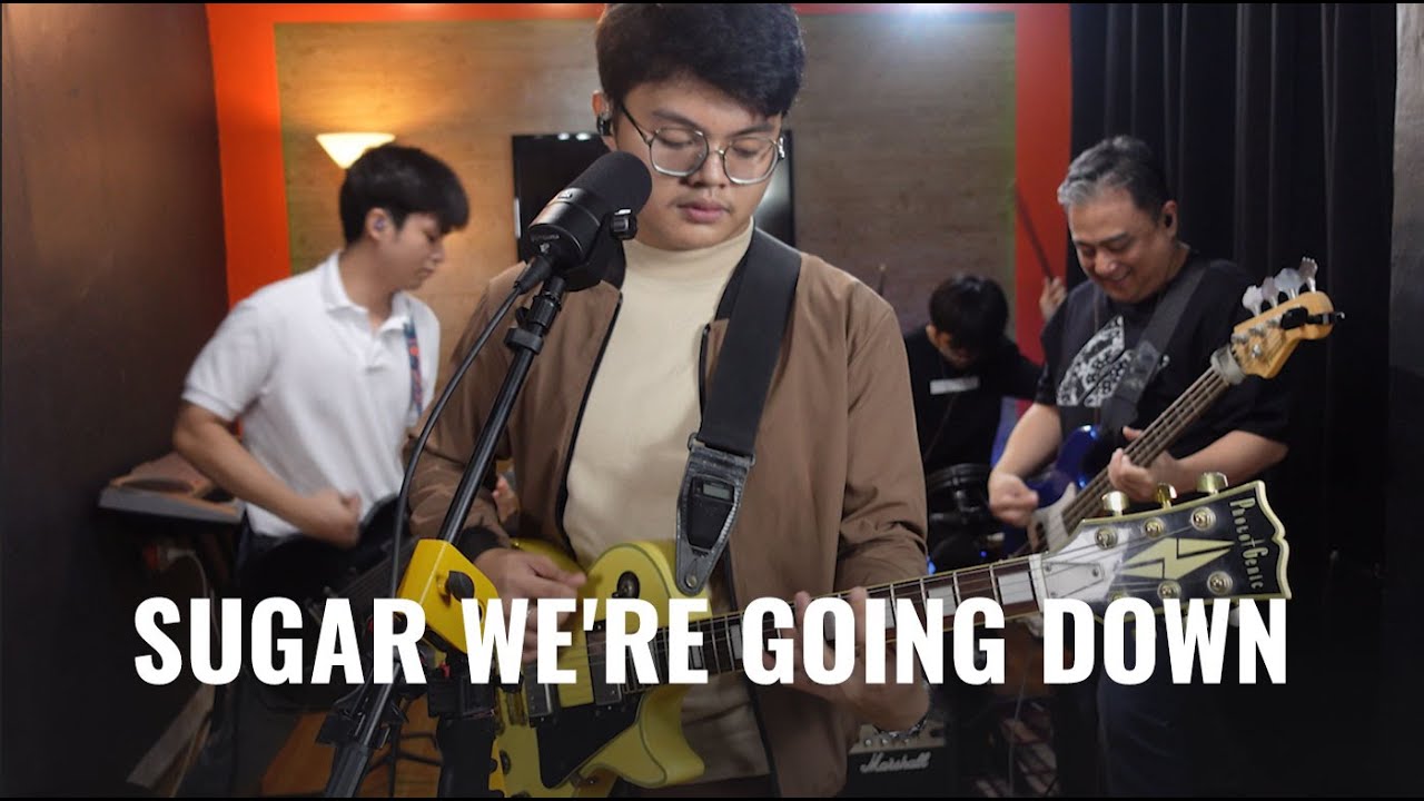 Sugar We're Going Down - YouTube