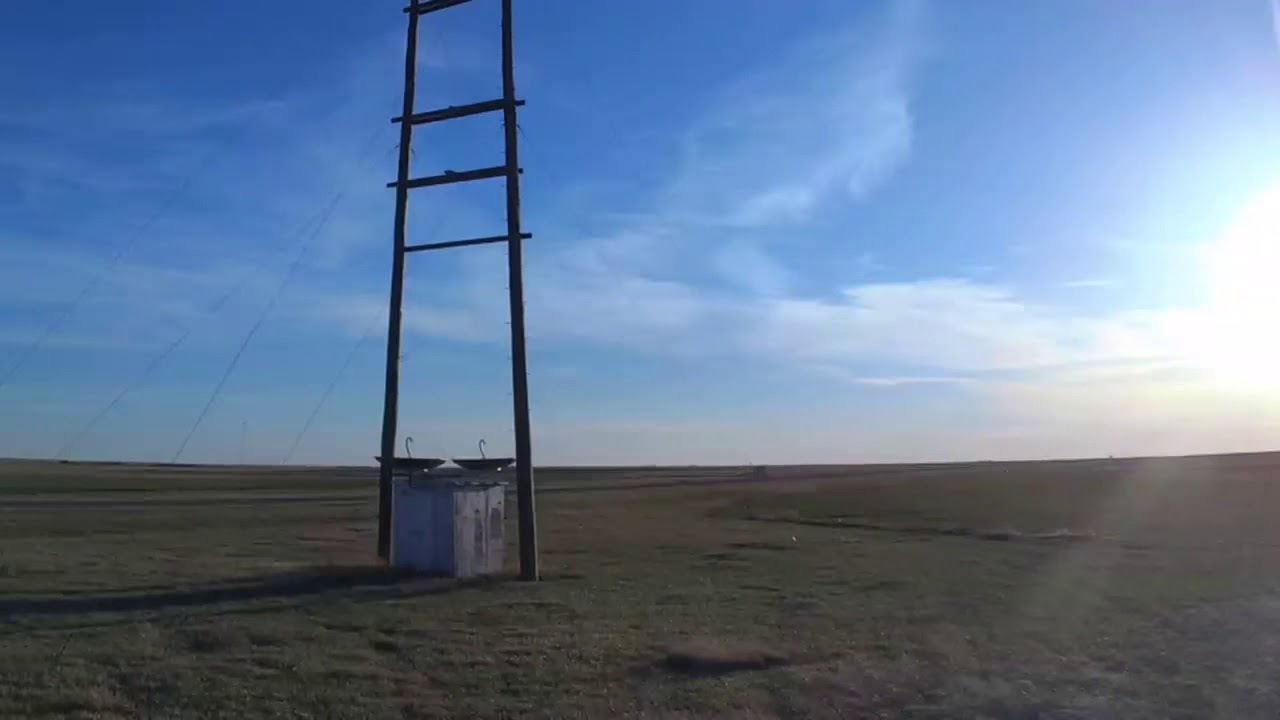 Vintage AT&T microwave telephone relay tower. - YouTube