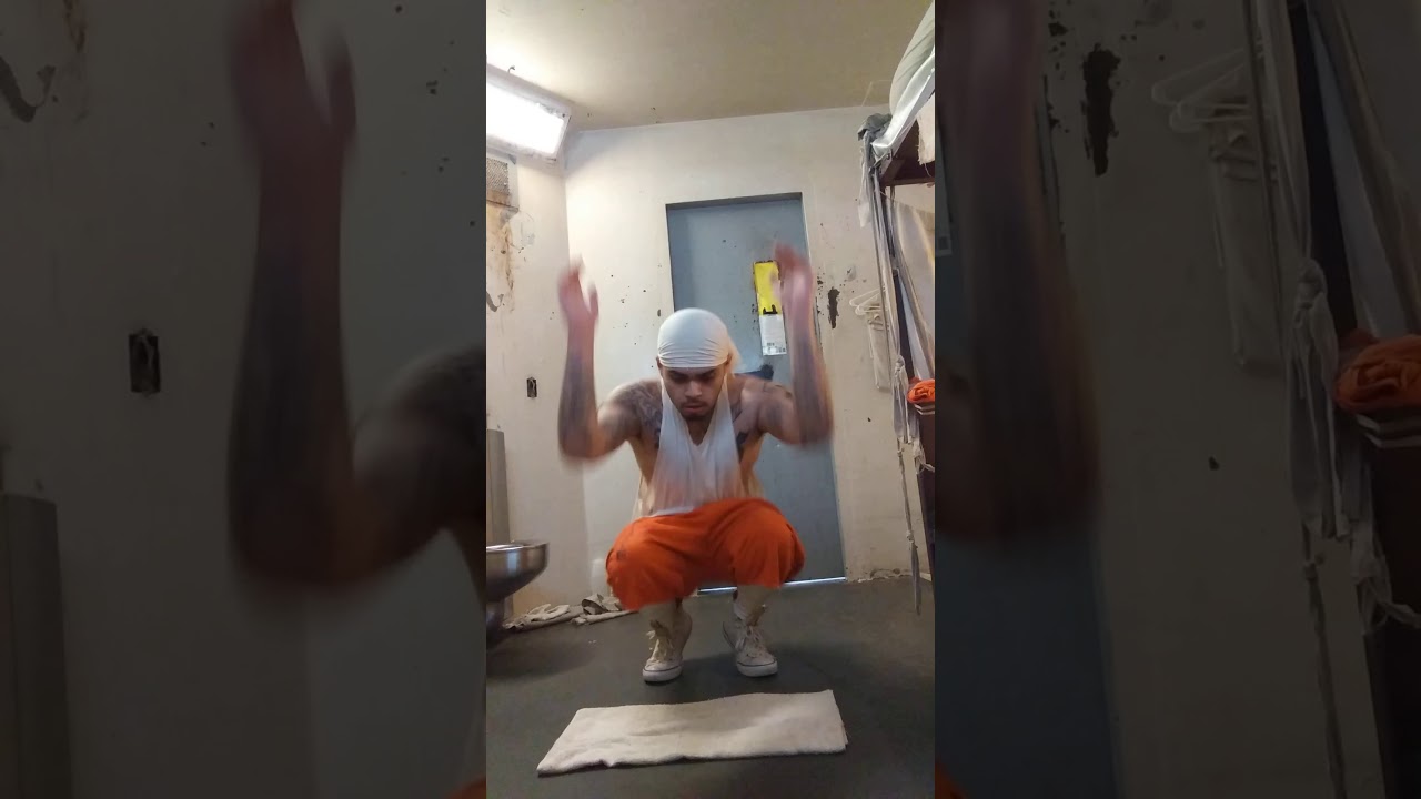 Prison workout navy seal burpees - YouTube