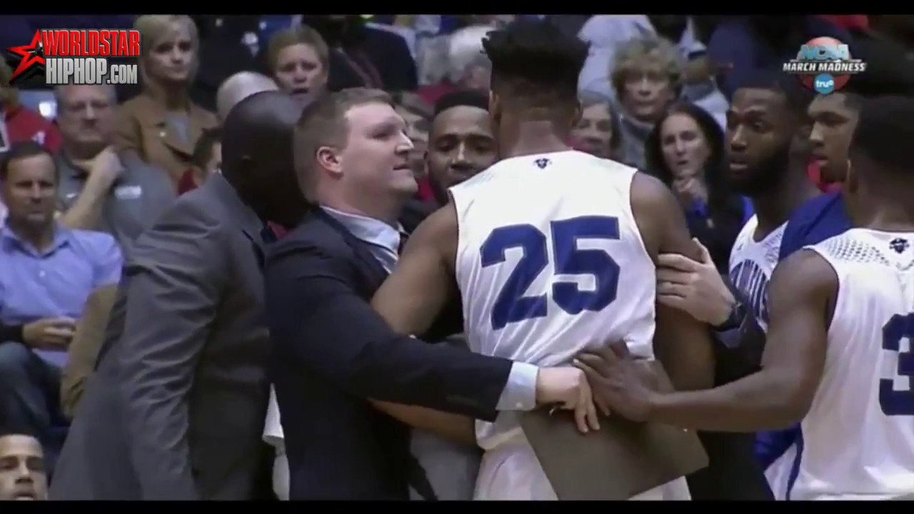 New Orleans College Player Chokes Teammate During Timeout| NCAA ...